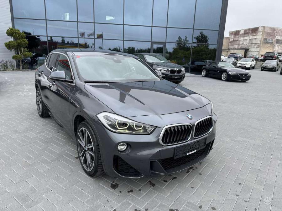 Grey BMW X2 2018 in Telschi, with an engine capacity of 1.50 L and mileage of 129 thousand km for 18500 €, photo 10 on AUTOMOTO.COM.LV