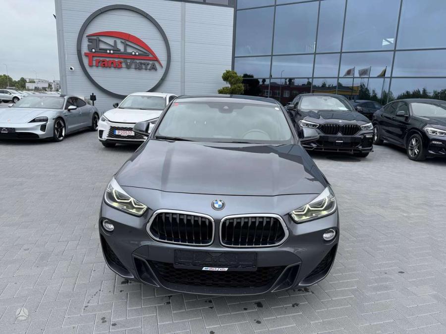 Grey BMW X2 2018 in Telschi, with an engine capacity of 1.50 L and mileage of 129 thousand km for 18500 €, photo 11 on AUTOMOTO.COM.LV