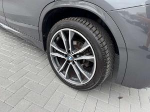 Grey BMW X2 2018 in Telschi, with an engine capacity of 1.50 L and mileage of 129 thousand km for 18500 €, photo 16 on AUTOMOTO.COM.LV