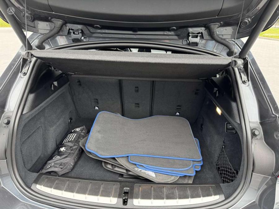 Grey BMW X2 2018 in Telschi, with an engine capacity of 1.50 L and mileage of 129 thousand km for 18500 €, photo 24 on AUTOMOTO.COM.LV