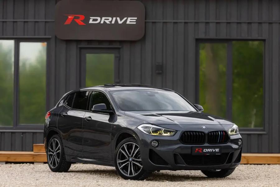 Grey BMW X2 2018 in Jelgava, with an engine capacity of 2.00 L and mileage of 224 thousand km for 17500 €, photo 1 on AUTOMOTO.COM.LV