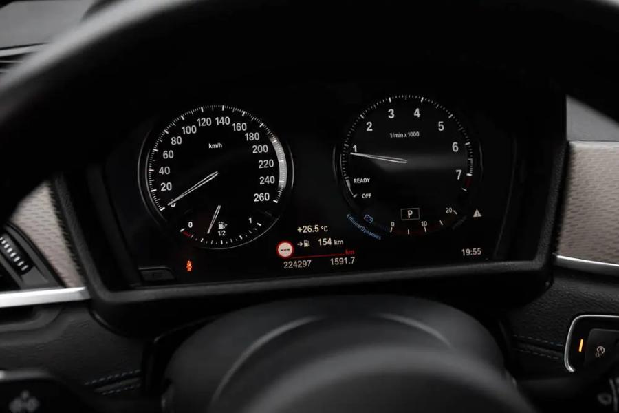 Grey BMW X2 2018 in Jelgava, with an engine capacity of 2.00 L and mileage of 224 thousand km for 17500 €, photo 28 on AUTOMOTO.COM.LV