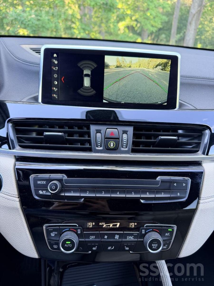 Grey BMW X2 2018 in Jurmala, with an engine capacity of 2.00 L and mileage of 164 thousand km for 17900 €, photo 12 on AUTOMOTO.COM.LV