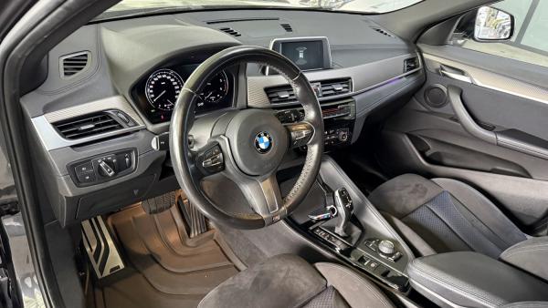 Grey BMW X2 2018 in Riga, with an engine capacity of 2.00 L and mileage of 111 thousand km for 1790000 €, photo 10 on AUTOMOTO.COM.LV