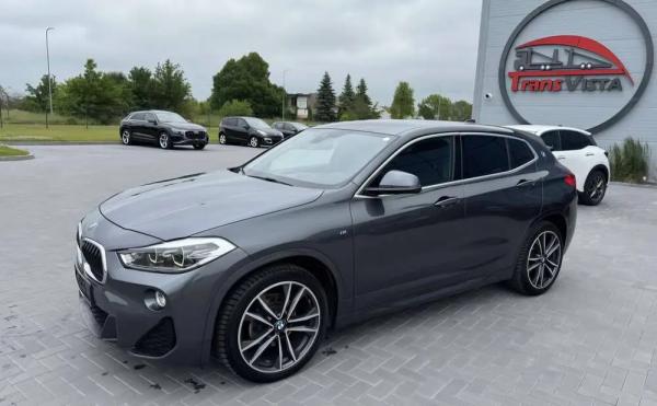 Pelēks BMW X2 2018 Telšiai, ar dzinēja tilpumu 1.50 L un nobraukumu 128 tūkst. km par 18290 €, foto 2 vietnē AUTOMOTO.COM.LV