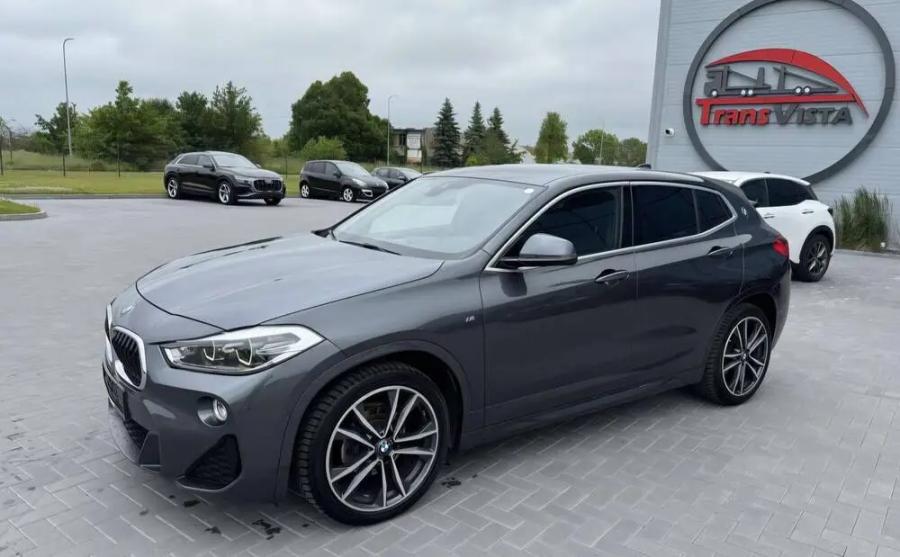 Pelēks BMW X2 2018 Telšiai, ar dzinēja tilpumu 1.50 L un nobraukumu 128 tūkst. km par 18290 €, foto 3 vietnē AUTOMOTO.COM.LV