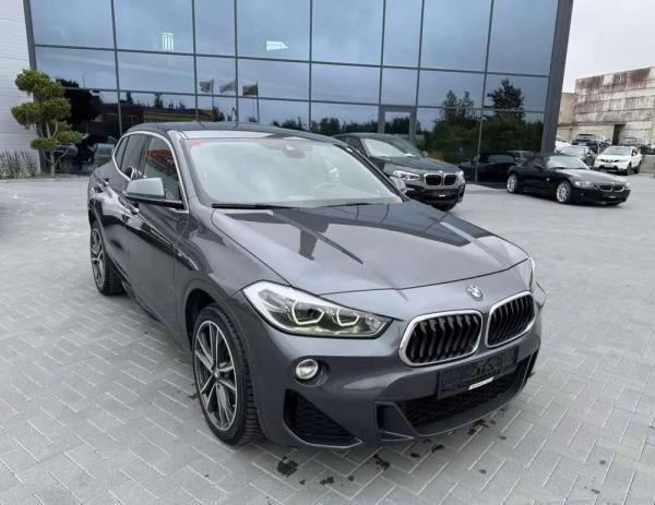 Pelēks BMW X2 2018 Telšiai, ar dzinēja tilpumu 1.50 L un nobraukumu 128 tūkst. km par 18290 €, foto 5 vietnē AUTOMOTO.COM.LV