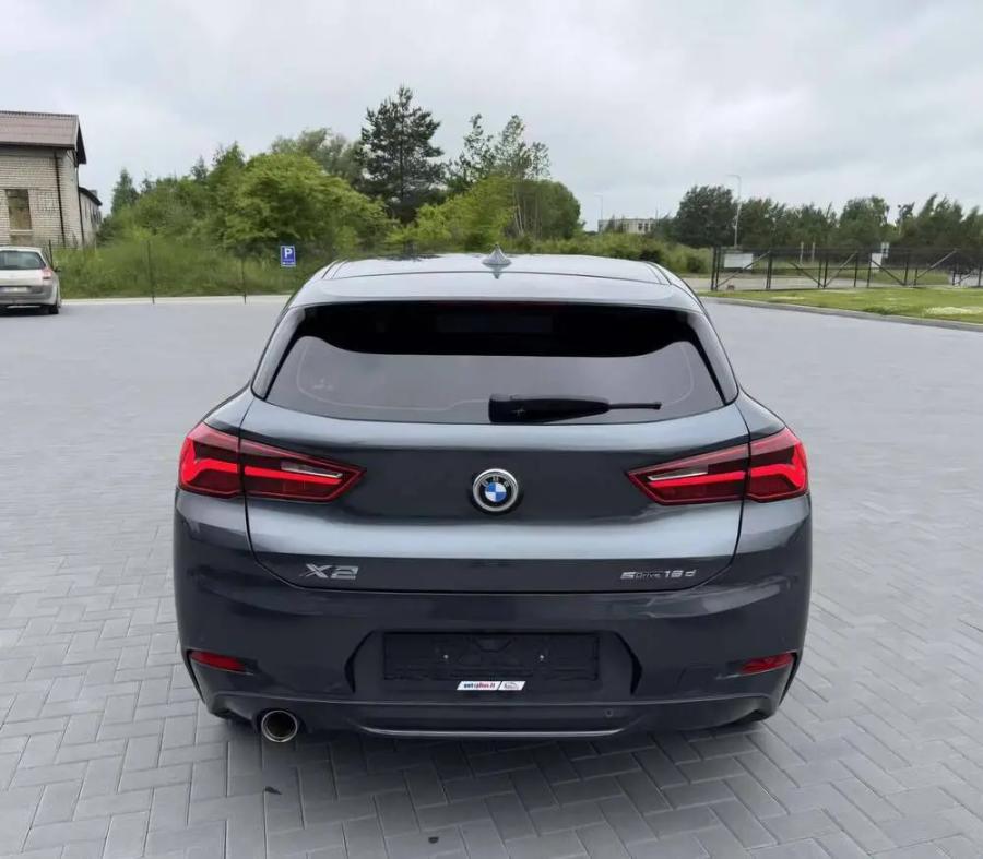 Pelēks BMW X2 2018 Telšiai, ar dzinēja tilpumu 1.50 L un nobraukumu 128 tūkst. km par 18290 €, foto 11 vietnē AUTOMOTO.COM.LV