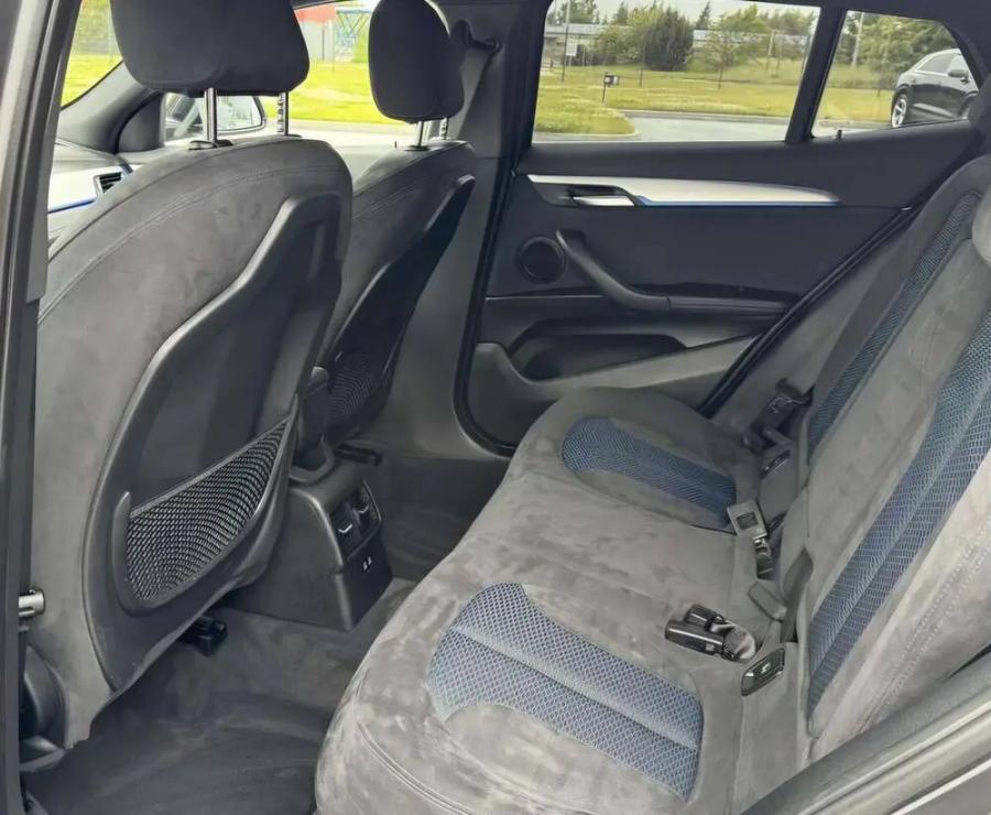 Pelēks BMW X2 2018 Telšiai, ar dzinēja tilpumu 1.50 L un nobraukumu 128 tūkst. km par 18290 €, foto 16 vietnē AUTOMOTO.COM.LV