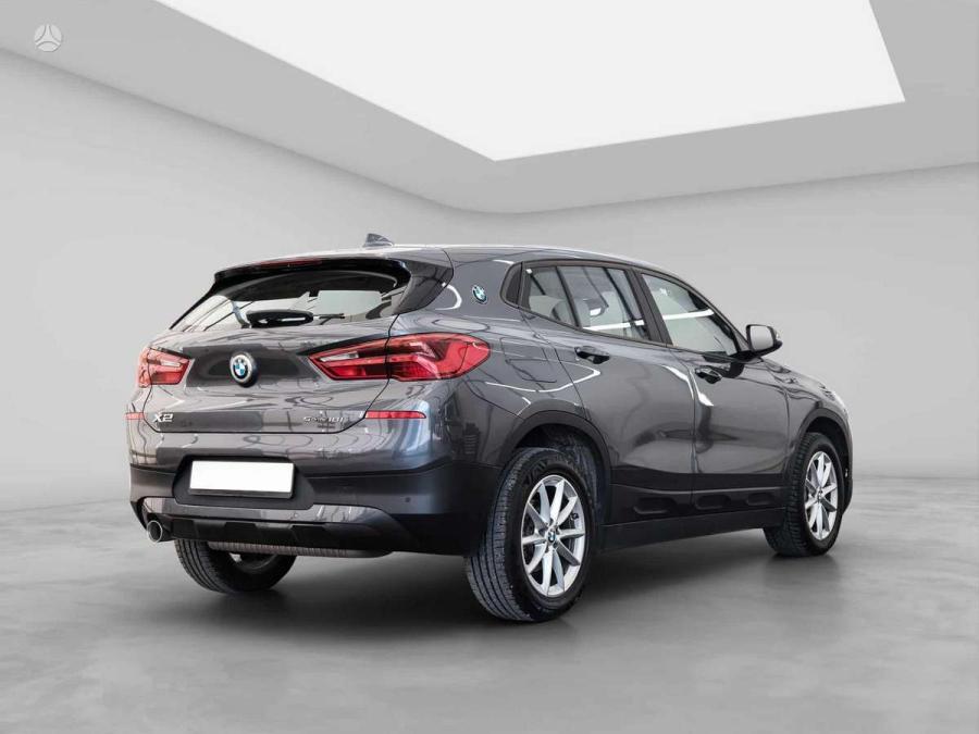 Pelēks BMW X2 2018 Kauņa, ar dzinēja tilpumu 1.50 L un nobraukumu 176 tūkst. km par 15490 €, foto 4 vietnē AUTOMOTO.COM.LV