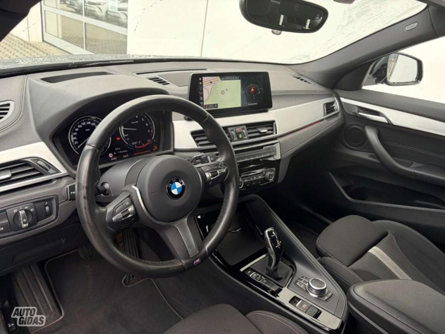 Pelēks BMW X2 2019 Kauņa, ar dzinēja tilpumu 2.00 L un nobraukumu 54 tūkst. km par 25489 €, foto 8 vietnē AUTOMOTO.COM.LV