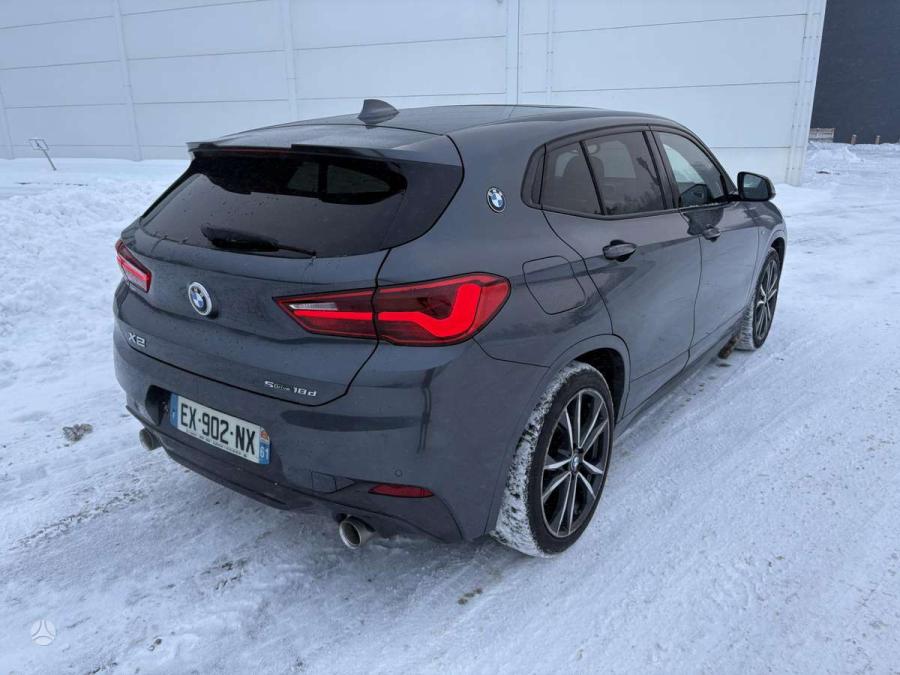 Grey BMW X2 2019 in Kaunas, with an engine capacity of 2.00 L and mileage of 200 thousand km for 16300 €, photo 4 on AUTOMOTO.COM.LV