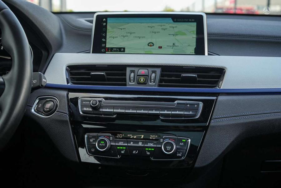 Pelēks BMW X2 2019 Kauņa, ar dzinēja tilpumu 2.00 L un nobraukumu 136 tūkst. km par 19950 €, foto 21 vietnē AUTOMOTO.COM.LV