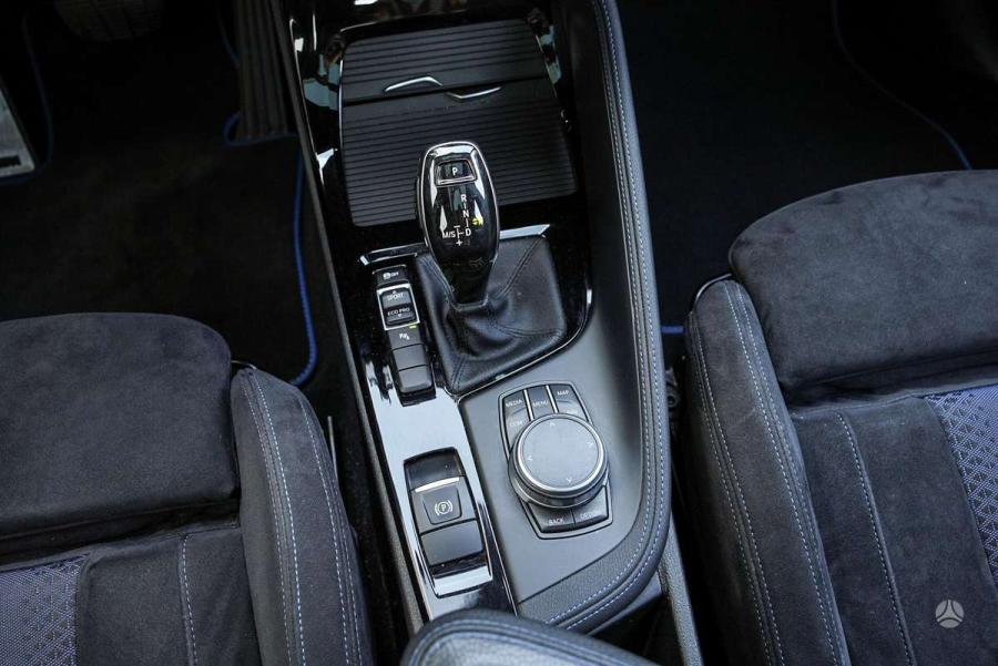 Pelēks BMW X2 2019 Kauņa, ar dzinēja tilpumu 2.00 L un nobraukumu 136 tūkst. km par 19950 €, foto 22 vietnē AUTOMOTO.COM.LV