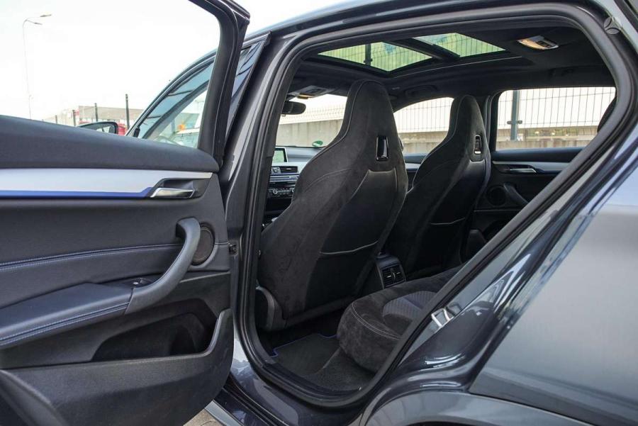 Pelēks BMW X2 2019 Kauņa, ar dzinēja tilpumu 2.00 L un nobraukumu 136 tūkst. km par 19950 €, foto 34 vietnē AUTOMOTO.COM.LV