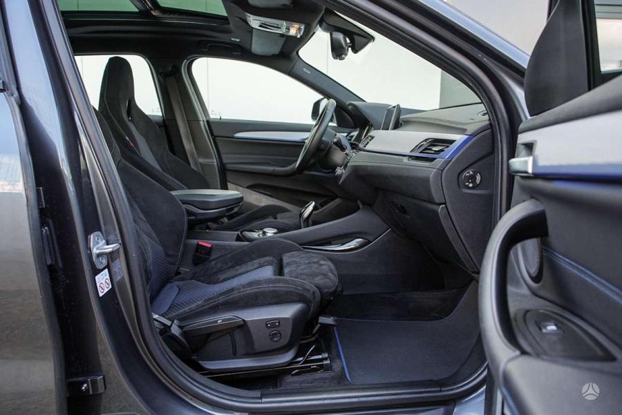 Pelēks BMW X2 2019 Kauņa, ar dzinēja tilpumu 2.00 L un nobraukumu 136 tūkst. km par 19950 €, foto 39 vietnē AUTOMOTO.COM.LV