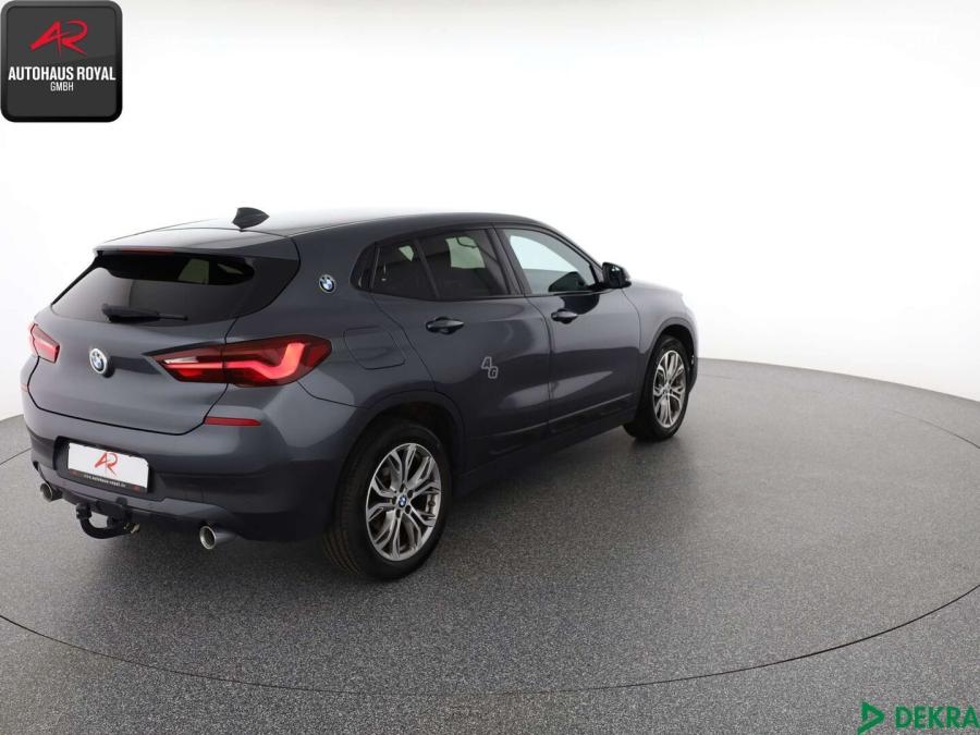 Grey BMW X2 2020 in Kaunas, with an engine capacity of 2.00 L and mileage of 45 thousand km for 26396 €, photo 5 on AUTOMOTO.COM.LV