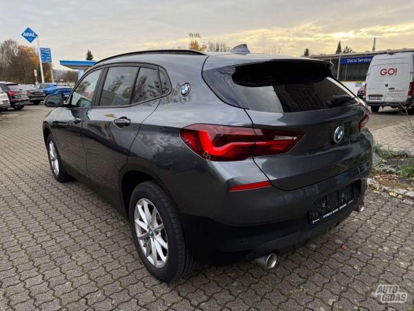 Pelēks BMW X2 2021 Kauņa, ar dzinēja tilpumu 2.00 L un nobraukumu 98 tūkst. km par 23741 €, foto 4 vietnē AUTOMOTO.COM.LV