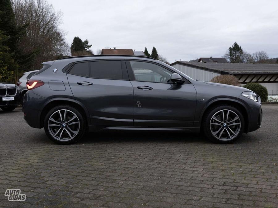 Grey BMW X2 2021 in Kaunas, with an engine capacity of 1.50 L and mileage of 58 thousand km for 29394 €, photo 6 on AUTOMOTO.COM.LV