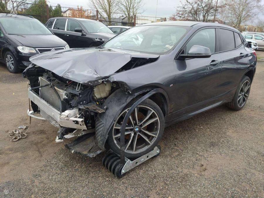 Grey BMW X2 2021 in Panevezys, with an engine capacity of 2.00 L and mileage of 32 thousand km for 6900 €, photo 18 on AUTOMOTO.COM.LV