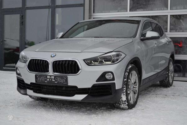 Pelēks BMW X2 2021 Viļņa, ar dzinēja tilpumu 2.00 L un nobraukumu 68 tūkst. km par 17000 €, foto 2 vietnē AUTOMOTO.COM.LV