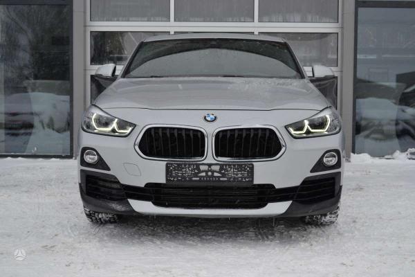 Pelēks BMW X2 2021 Viļņa, ar dzinēja tilpumu 2.00 L un nobraukumu 68 tūkst. km par 17000 €, foto 3 vietnē AUTOMOTO.COM.LV