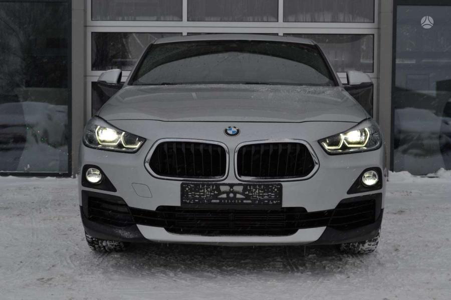 Grey BMW X2 2021 in Vilnius, with an engine capacity of 2.00 L and mileage of 68 thousand km for 17000 €, photo 4 on AUTOMOTO.COM.LV