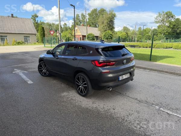 Pelēks BMW X2 2021 Rēzekne, ar dzinēja tilpumu 2.00 L un nobraukumu 257 tūkst. km par 16950 €, foto 1 vietnē AUTOMOTO.COM.LV
