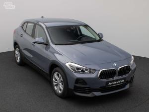 Grey BMW X2 2022 in Kaunas, with an engine capacity of 1.50 L and mileage of 52 thousand km for 27034 €, photo 3 on AUTOMOTO.COM.LV