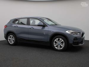 Pelēks BMW X2 2022 Kauņa, ar dzinēja tilpumu 1.50 L un nobraukumu 52 tūkst. km par 26519 €, foto 4 vietnē AUTOMOTO.COM.LV