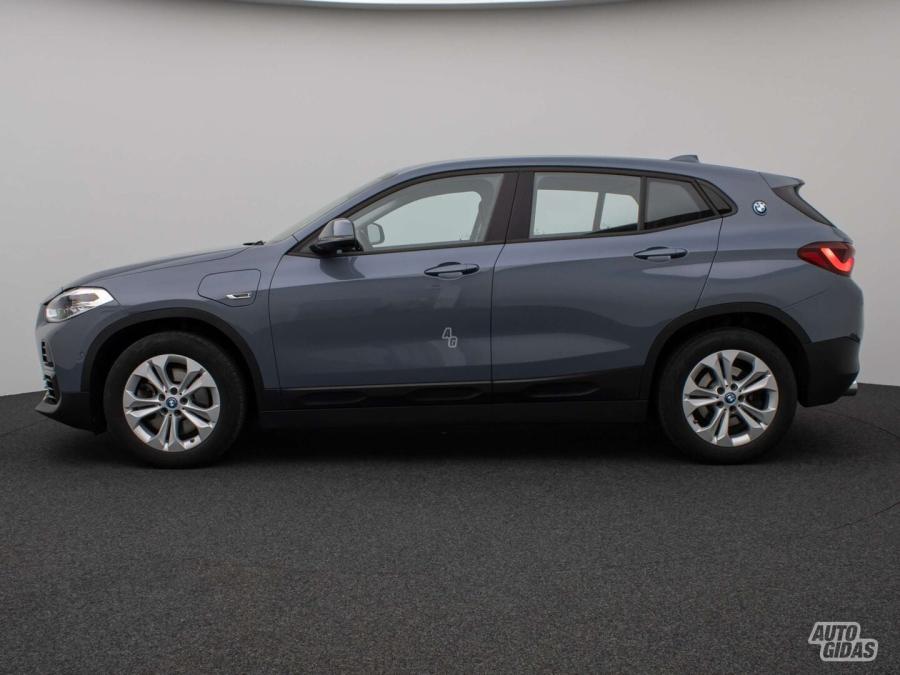 Pelēks BMW X2 2022 Kauņa, ar dzinēja tilpumu 1.50 L un nobraukumu 52 tūkst. km par 26519 €, foto 11 vietnē AUTOMOTO.COM.LV