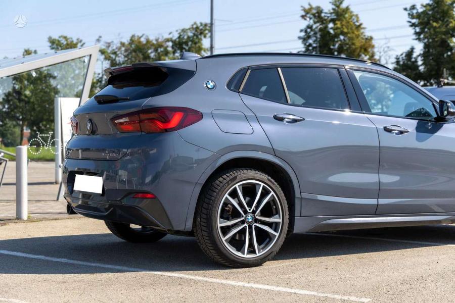 Pelēks BMW X2 2022 Viļņa, ar dzinēja tilpumu 1.50 L un nobraukumu 76 tūkst. km par 26999 €, foto 13 vietnē AUTOMOTO.COM.LV