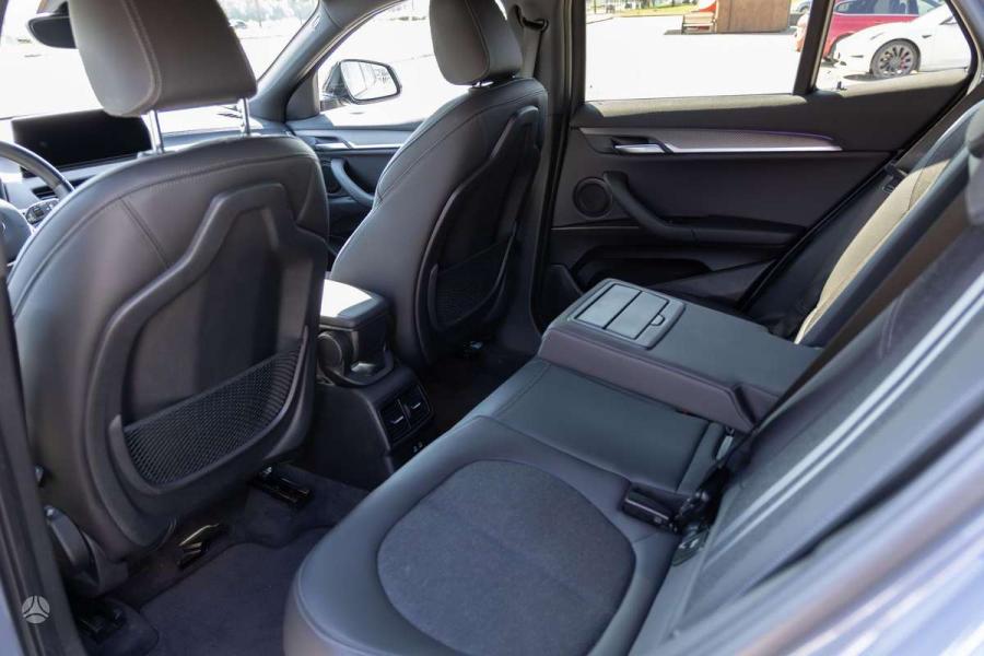 Pelēks BMW X2 2022 Viļņa, ar dzinēja tilpumu 1.50 L un nobraukumu 76 tūkst. km par 26999 €, foto 30 vietnē AUTOMOTO.COM.LV
