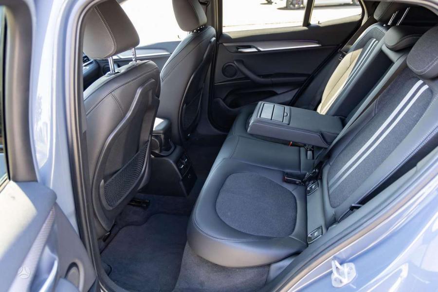 Pelēks BMW X2 2022 Viļņa, ar dzinēja tilpumu 1.50 L un nobraukumu 76 tūkst. km par 26999 €, foto 31 vietnē AUTOMOTO.COM.LV