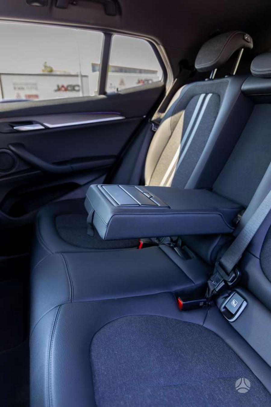 Pelēks BMW X2 2022 Viļņa, ar dzinēja tilpumu 1.50 L un nobraukumu 76 tūkst. km par 26999 €, foto 32 vietnē AUTOMOTO.COM.LV