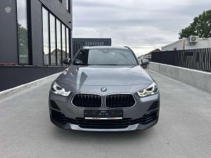 Grey BMW X2 2023 in Kaunas, with an engine capacity of 1.50 L and mileage of 64 thousand km for 27500 €, photo 3 on AUTOMOTO.COM.LV