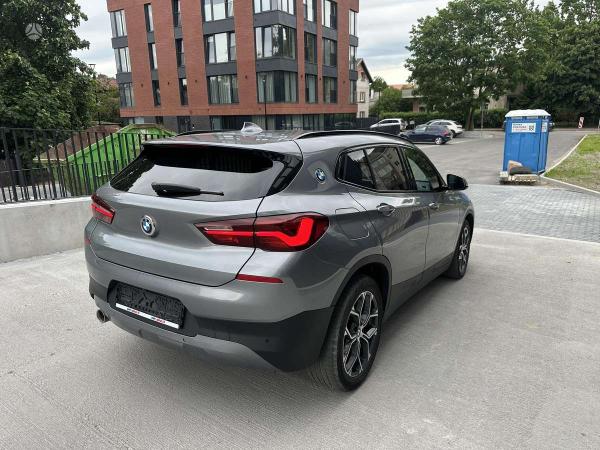 Grey BMW X2 2023 in Kaunas, with an engine capacity of 1.50 L and mileage of 64 thousand km for 27500 €, photo 4 on AUTOMOTO.COM.LV