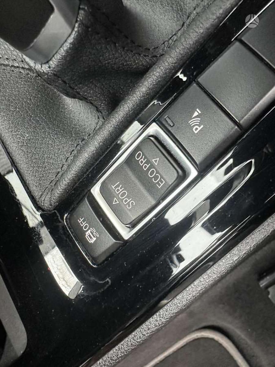 Grey BMW X2 2023 in Kaunas, with an engine capacity of 1.50 L and mileage of 64 thousand km for 27500 €, photo 27 on AUTOMOTO.COM.LV
