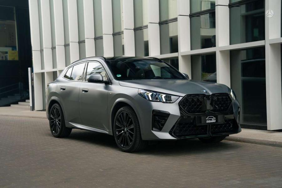 Grey BMW X2 2024 in Vilnius, with an engine capacity of 2.00 L and mileage of 58 thousand km for 44990 €, photo 3 on AUTOMOTO.COM.LV