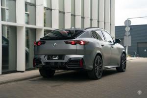 Grey BMW X2 2024 in Vilnius, with an engine capacity of 2.00 L and mileage of 58 thousand km for 44990 €, photo 7 on AUTOMOTO.COM.LV