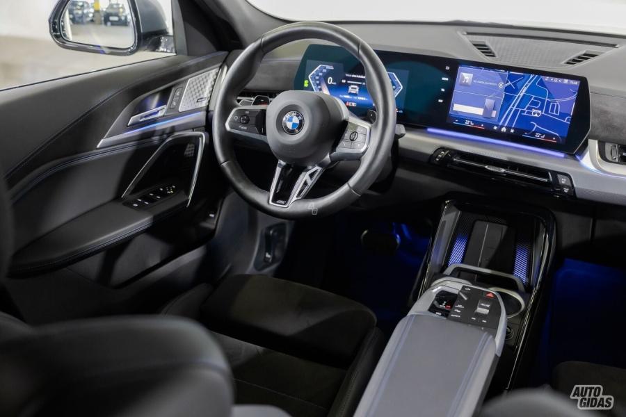 Grey BMW X2 2024 in Vilnius, with an engine capacity of 2.00 L and mileage of 14 thousand km for 39991 €, photo 24 on AUTOMOTO.COM.LV