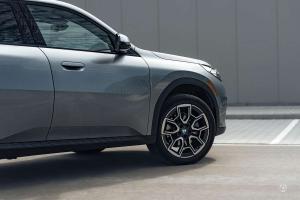 Grey BMW X2 2024 in Klaipeda, with an engine capacity of 2.00 L and mileage of 8 thousand km for 40600 €, photo 5 on AUTOMOTO.COM.LV