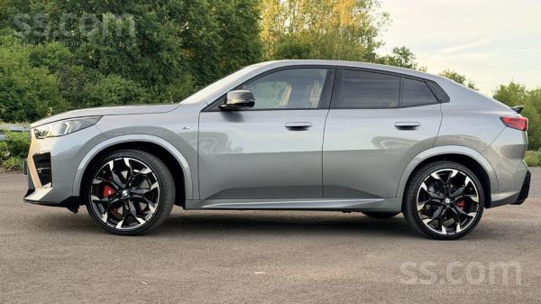 Pelēks BMW X2 2024 Rīga, ar dzinēja tilpumu 2.00 L un nobraukumu 23 tūkst. km par 53500 €, foto 6 vietnē AUTOMOTO.COM.LV