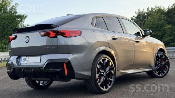 Pelēks BMW X2 2024 Rīga, ar dzinēja tilpumu 2.00 L un nobraukumu 23 tūkst. km par 53500 €, foto 8 vietnē AUTOMOTO.COM.LV