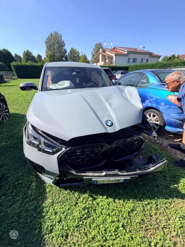 Grey BMW X2 2024 in Panevezys, with an engine capacity of 2.00 L and mileage of 28 thousand km for 18800 €, photo 1 on AUTOMOTO.COM.LV