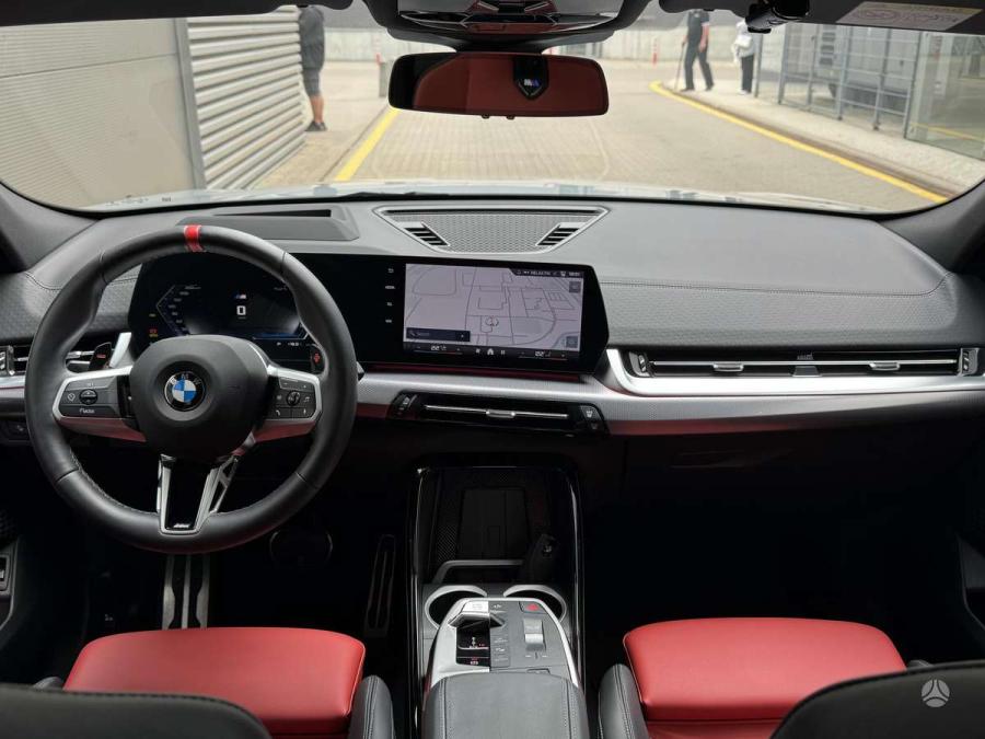 Grey BMW X2 2025 in Vilnius, with an engine capacity of 2.00 L and mileage of 29 thousand km for 48222 €, photo 23 on AUTOMOTO.COM.LV