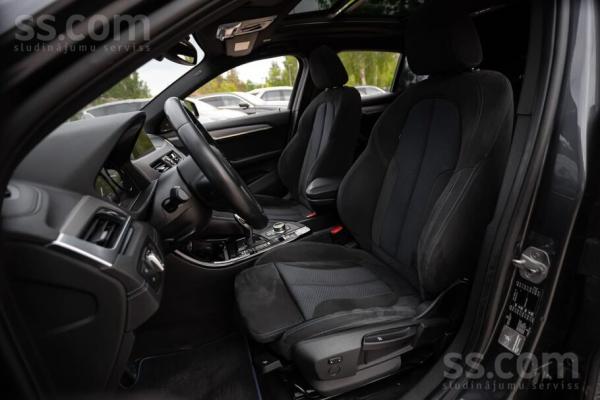 Grey BMW X2 2018 in Jelgava, with an engine capacity of 2.00 L and mileage of 0 thousand km for 17500 €, photo 8 on AUTOMOTO.COM.LV