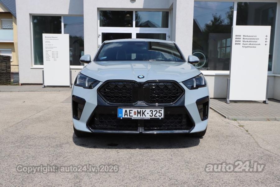 Grey BMW X2 2024 in Tallinn, with an engine capacity of 2.00 L and mileage of 32 thousand km for 39990 €, photo 3 on AUTOMOTO.COM.LV