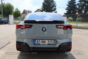 Grey BMW X2 2024 in Tallinn, with an engine capacity of 2.00 L and mileage of 32 thousand km for 39990 €, photo 7 on AUTOMOTO.COM.LV