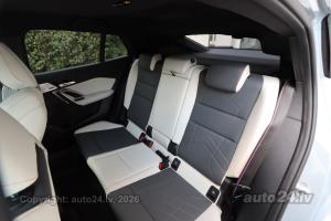 Grey BMW X2 2024 in Tallinn, with an engine capacity of 2.00 L and mileage of 32 thousand km for 39990 €, photo 17 on AUTOMOTO.COM.LV